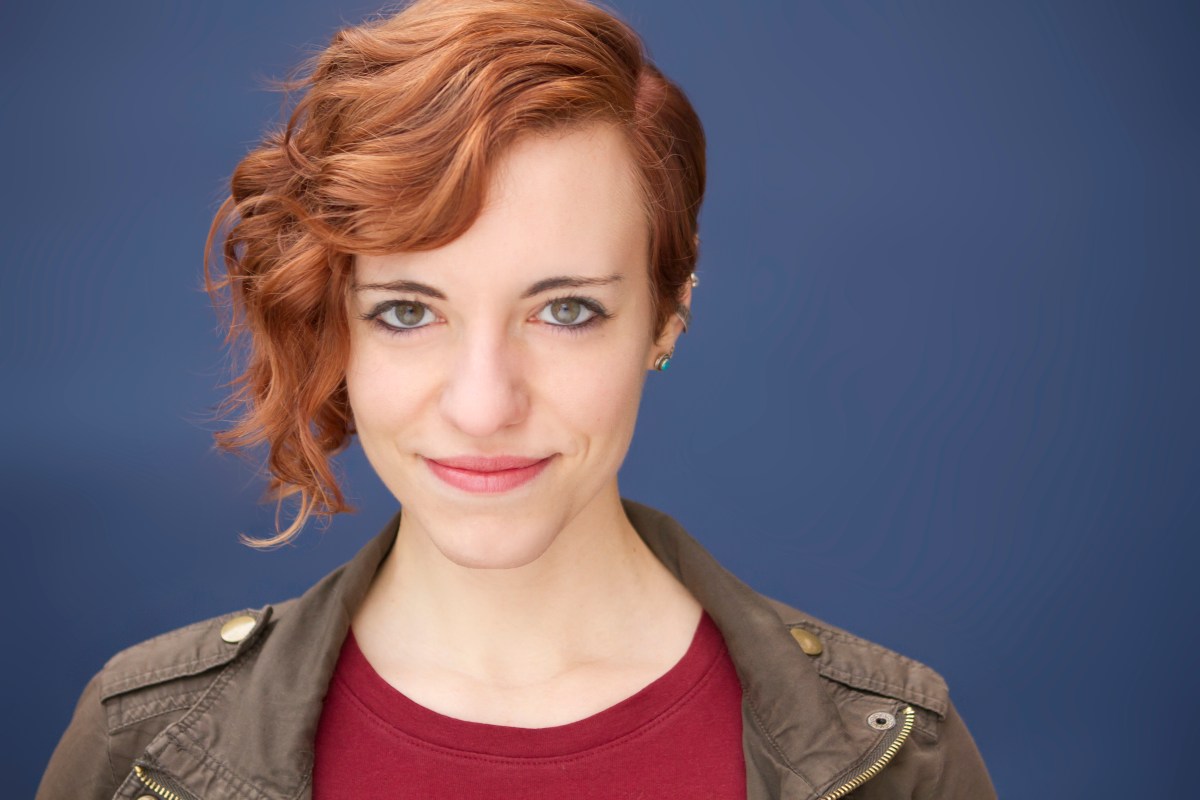 Leah Holleran – Writer & Performing Artist